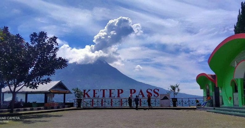Ketep Pass Magelang Menikmati Udara Sejuk Dan Keindahan Ketep Pass Magelang Menikmati Udara Sejuk Dan Keindahan